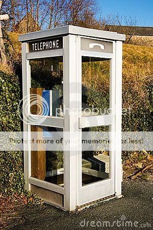 [TMP] "Are police call boxes strictly English?" Topic